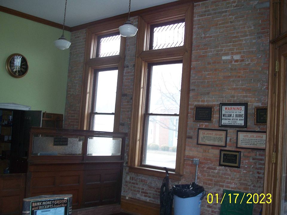 112 E Beardstown St, Virginia, IL 62691 | MLS #11148016 | Zillow
