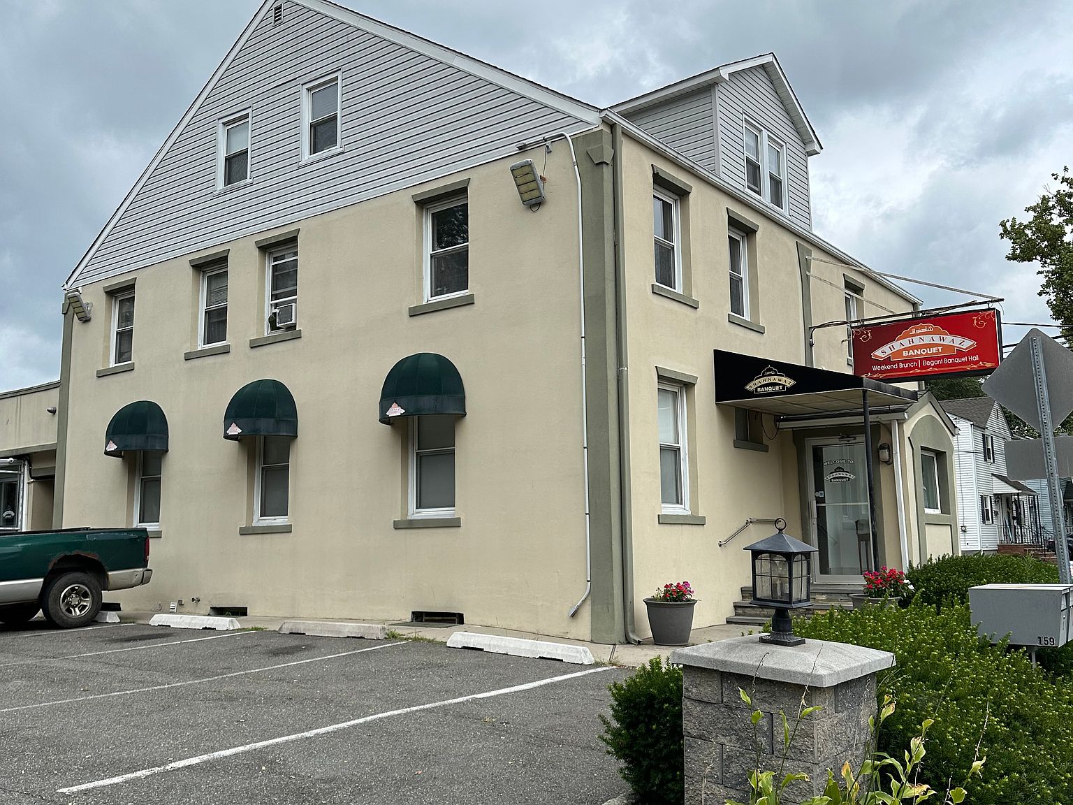 159 Jackson Ave #10, Edison, NJ 08837 | Zillow