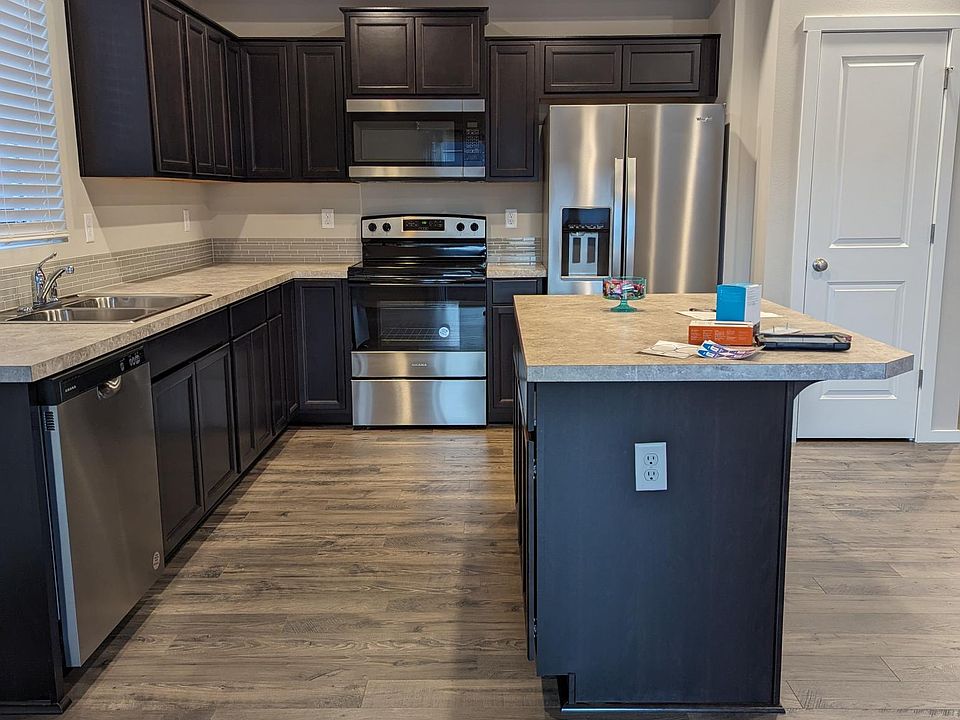 18724 108th Avenue Ct E, Puyallup, WA 98374 | Zillow