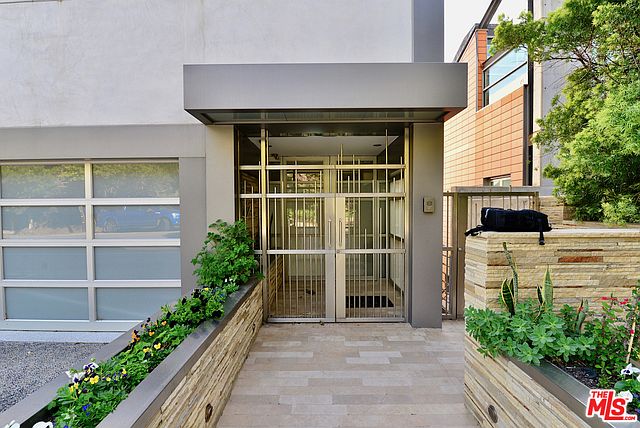 24826 Malibu Rd, Malibu, CA 90265 | Zillow