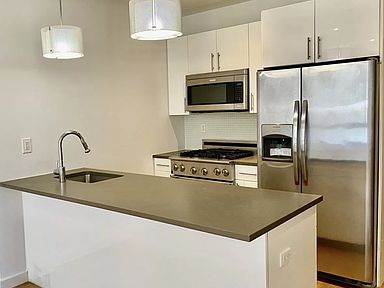100 Gold St APT 3F, Brooklyn, NY 11201 | Zillow