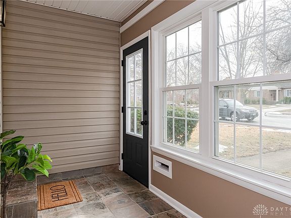 431 Triangle Ave, Dayton, OH 45419 | Zillow