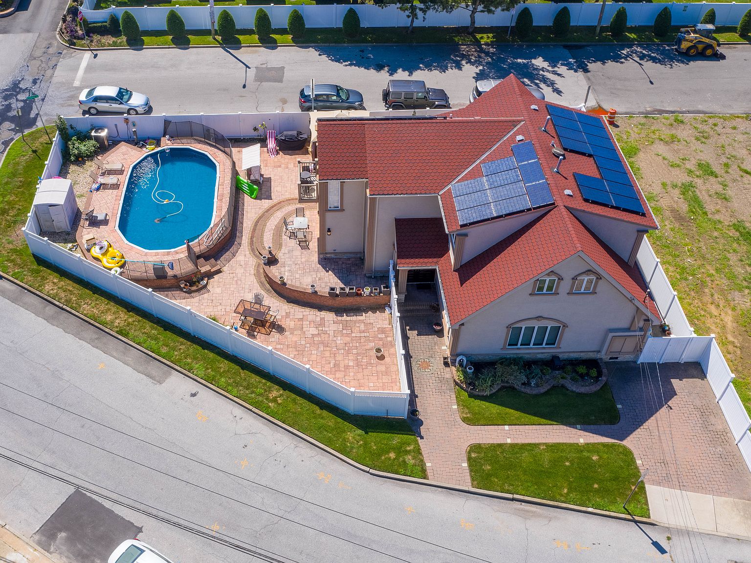 118 Baker Ct, Island Park, NY 11558 | Zillow