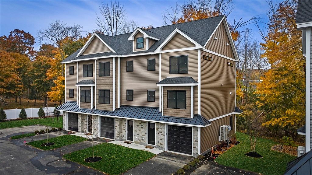 9 Acton Rd #17, Chelmsford, MA 01824 | Zillow