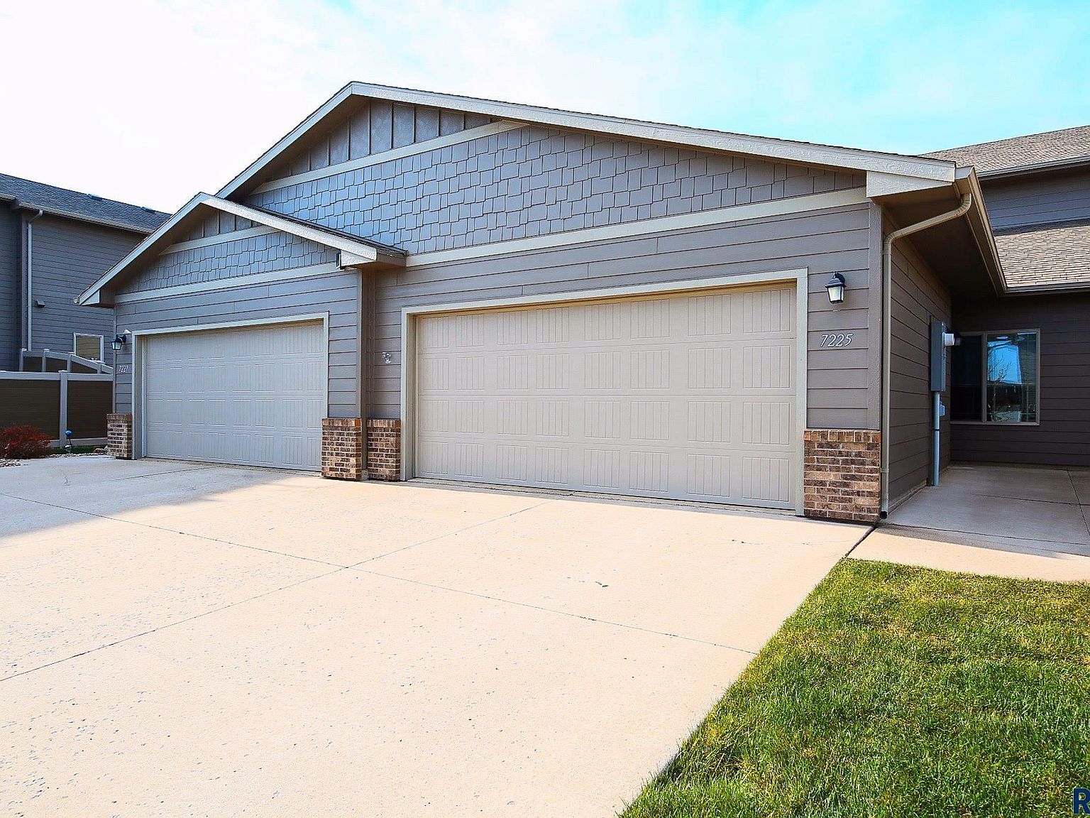 7225 S Bridger Pl, Sioux Falls, SD 57108 | Zillow