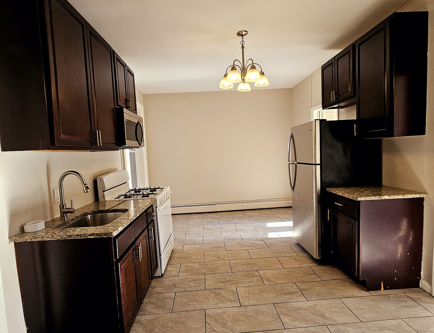 233 Fowler Ave #2A, Jersey City, NJ 07305 | Zillow