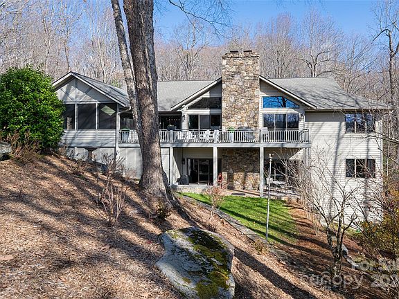 117 Little Cherokee Rdg, Hendersonville, NC 28739 | MLS #4092644 | Zillow