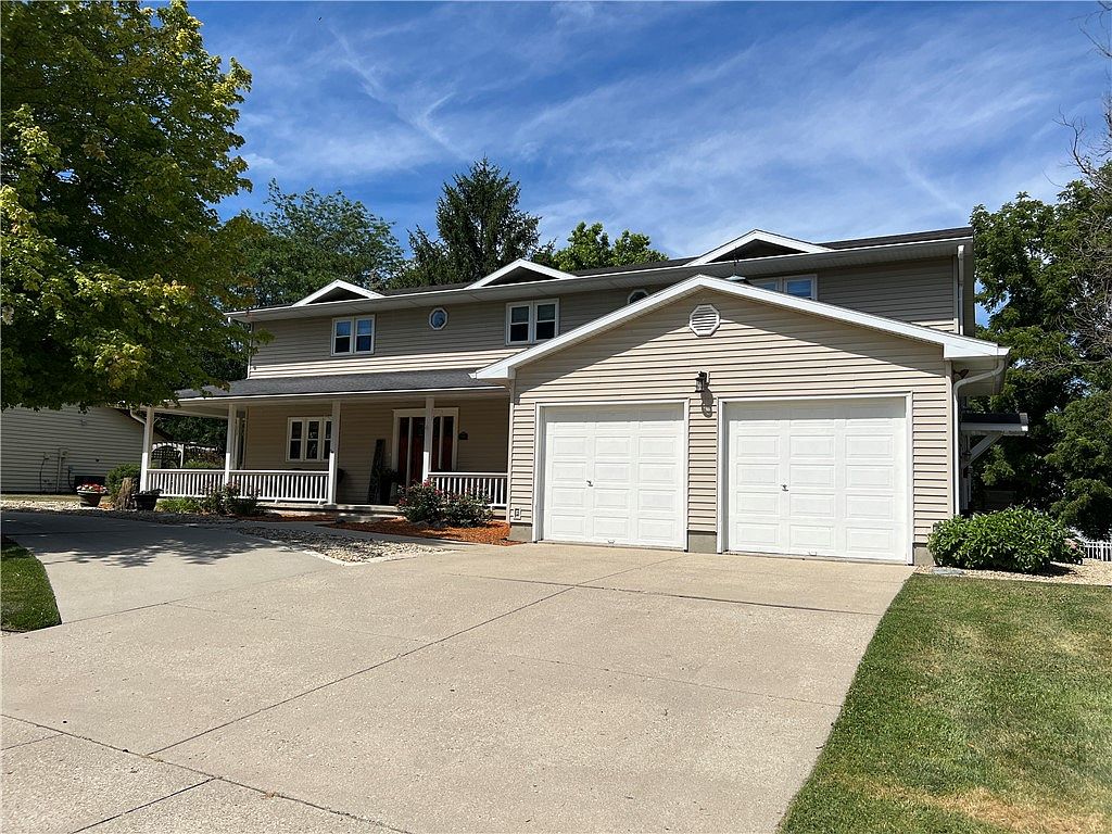735 Country Manor Dr, Decatur, IL 62521 | Zillow