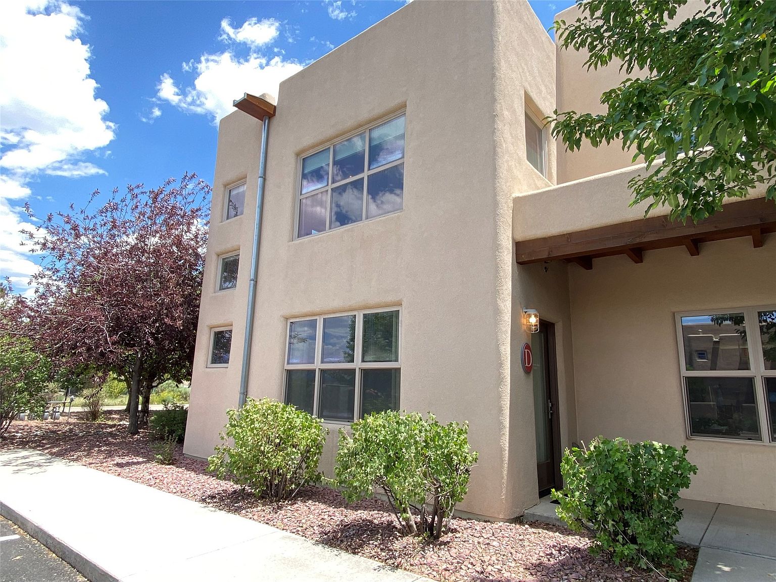 204 Bendix Dr #D, Taos, NM 87571 | Zillow