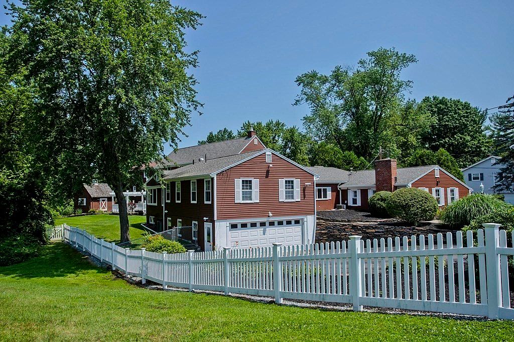 110 Mosier St, South Hadley, MA 01075 | Zillow