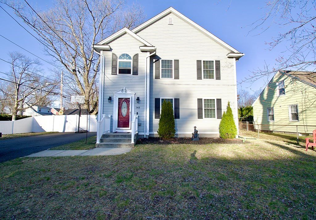 145 Samuel St, Springfield, MA 01109 | Zillow