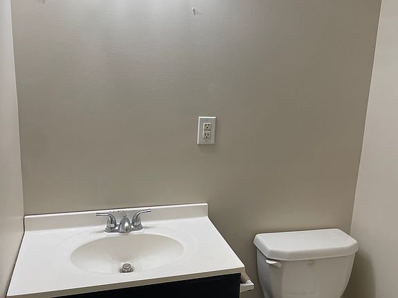 141 W Johnny Lytle Ave, Springfield, OH 45506 | Zillow