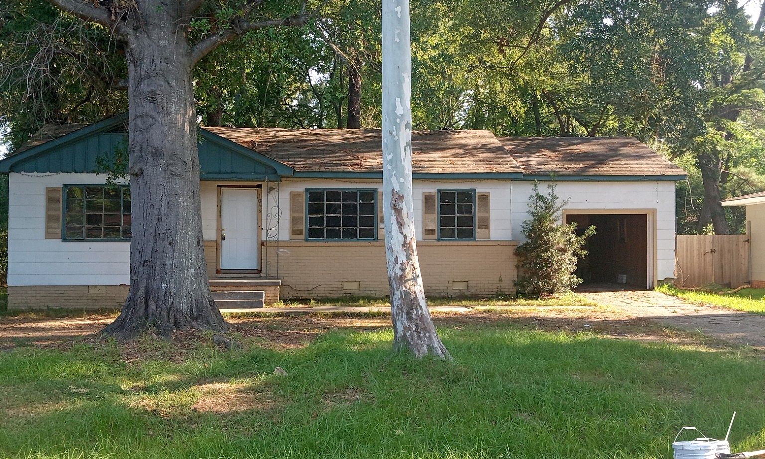 1048 Winn St #1, Jackson, MS 39204 | Zillow