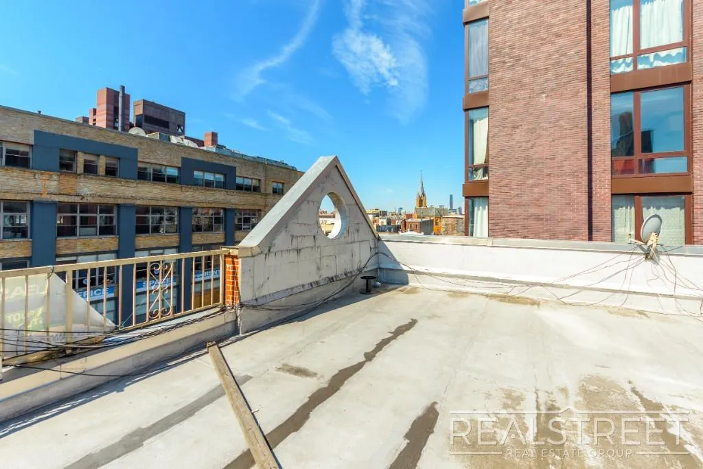39 Debevoise Street #3B in Williamsburg, Brooklyn | StreetEasy