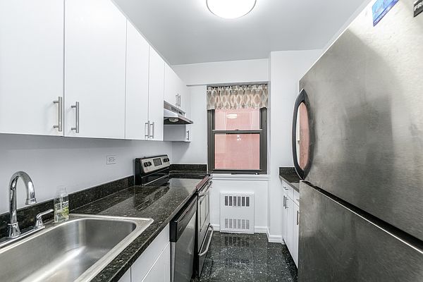 219 East 69th Street #4C in Lenox Hill, Manhattan | StreetEasy