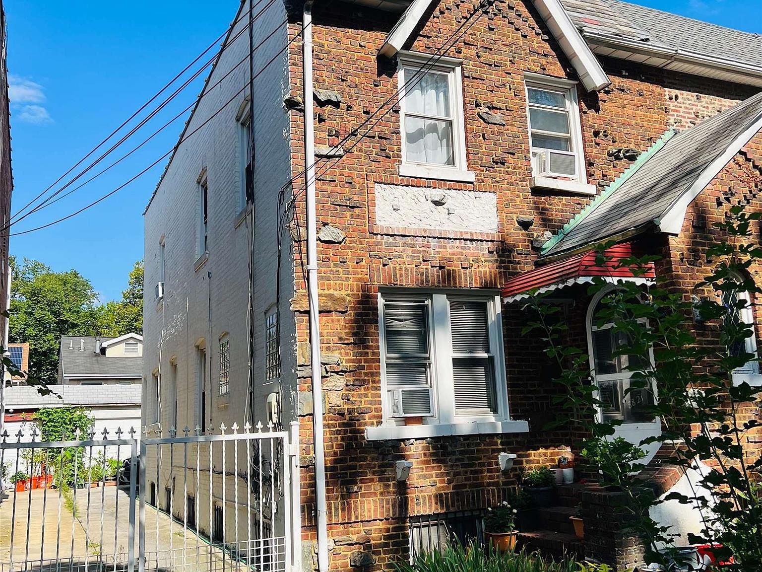 88-21 208th Street, Queens Village, NY 11427 | Zillow