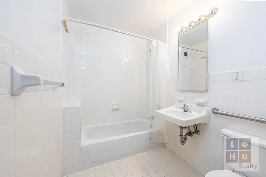 157 Broome Street #3E in Lower East Side, Manhattan | StreetEasy