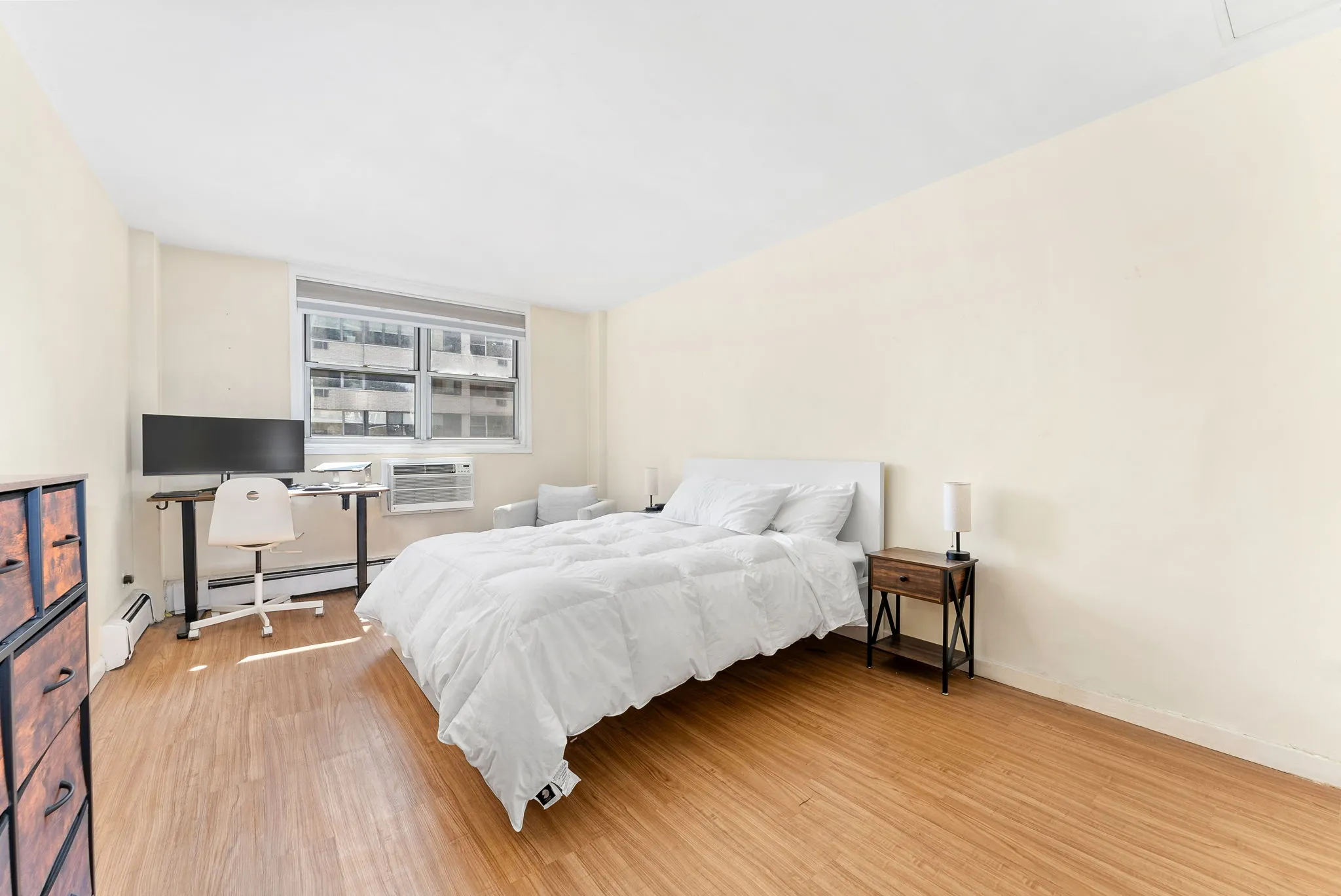 40 Sutton Place #9J in Sutton Place, Manhattan | StreetEasy