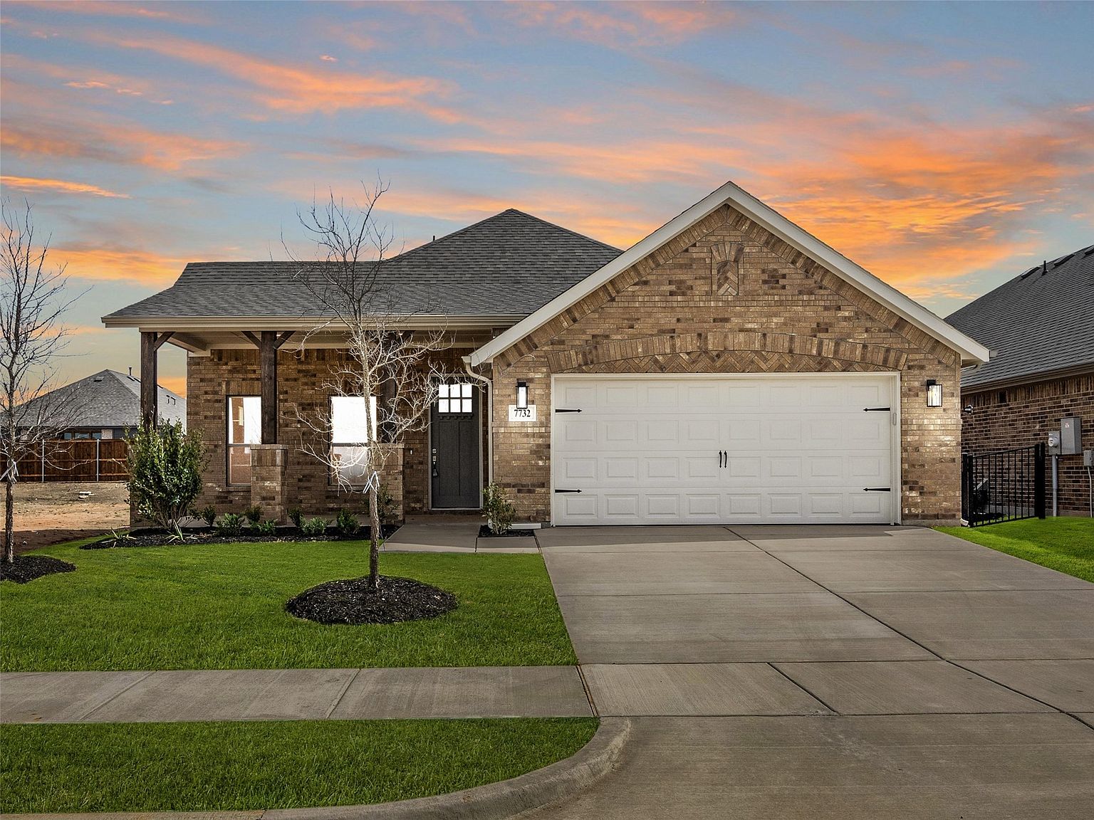 7732 Stubblefield Ln, Joshua, TX 76058 | Zillow
