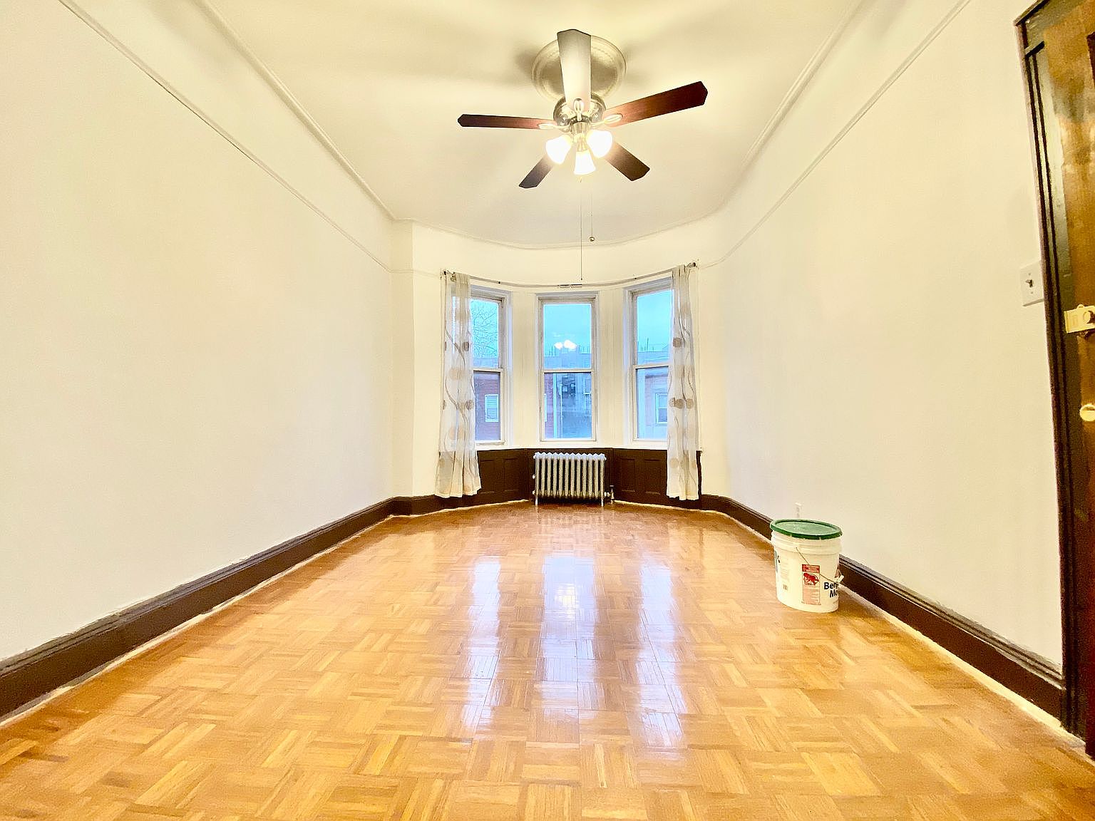 25 Pleasant Pl FLOOR 2, Brooklyn, NY 11233 | Zillow