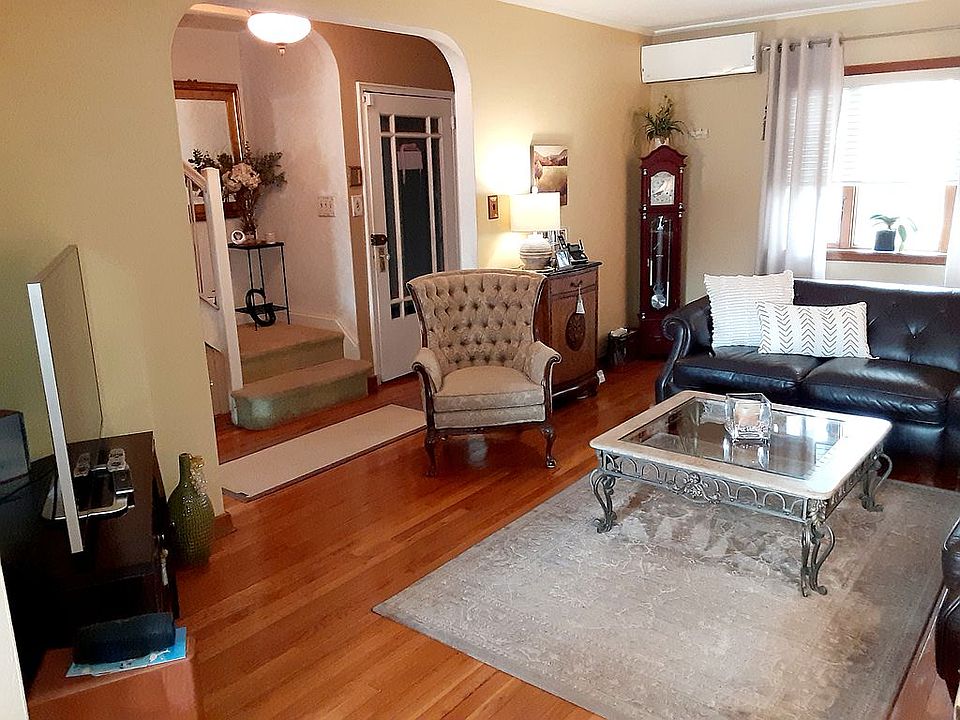 8905 18th Ave #1, Brooklyn, NY 11214 | Zillow