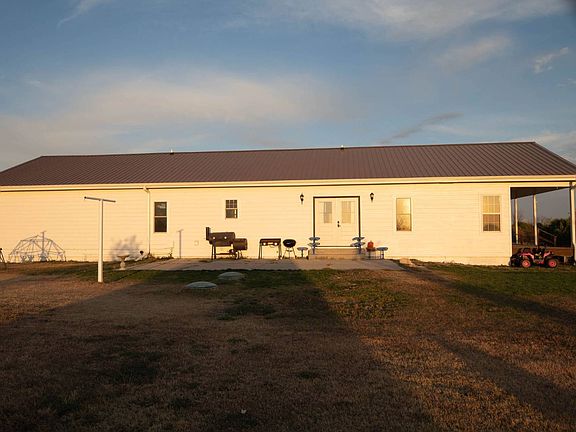 7250 Filmore Rd, Hemingford, NE 69348 | MLS #11352105 | Zillow