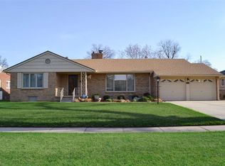 2819 E Menlo Dr, Wichita, KS 67211 | Zillow