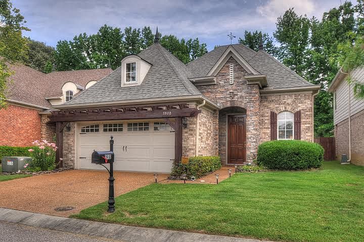 1910 Glenturret Dr, Cordova, TN 38016 | Zillow