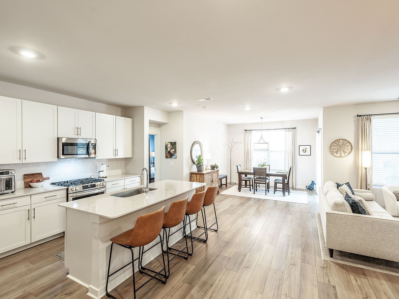 357 Euclid Dr, White House, TN 37188 | Zillow