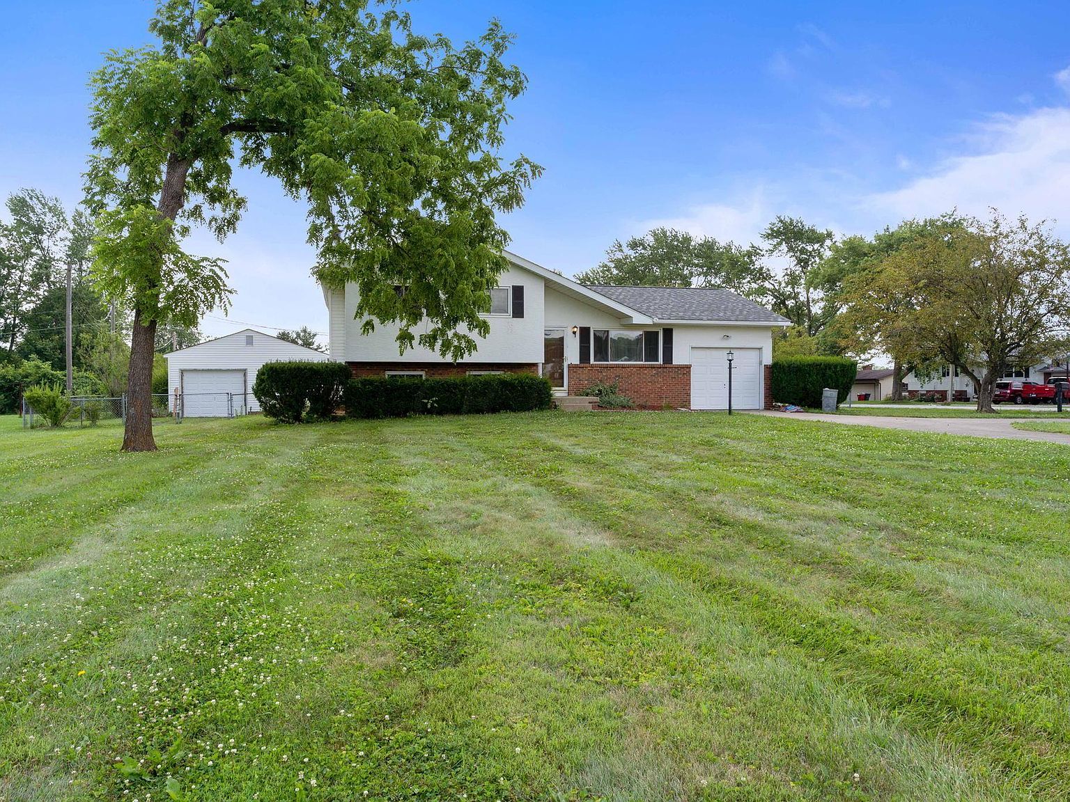 21 Stoney Ridge Dr SW, Pataskala, OH 43062 | Zillow