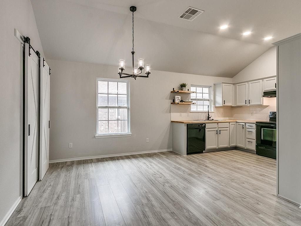 1013 Denmark St, Yukon, OK 73099 | Zillow