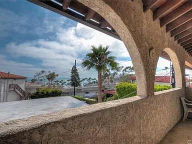 SOC T 230 - 230 Avenue Santa Barbara San Clemente CA | Zillow