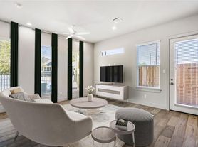 5237 Hillman St Houston, TX | Zillow