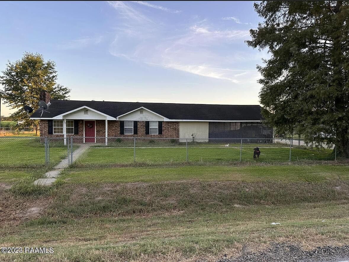 17215 State Highway 417, Batchelor, LA 70715 | Zillow