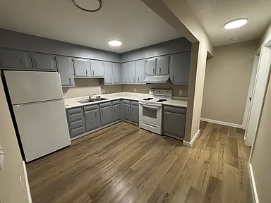 Fairview Apartments - 512 E 18th St Carroll IA | Zillow