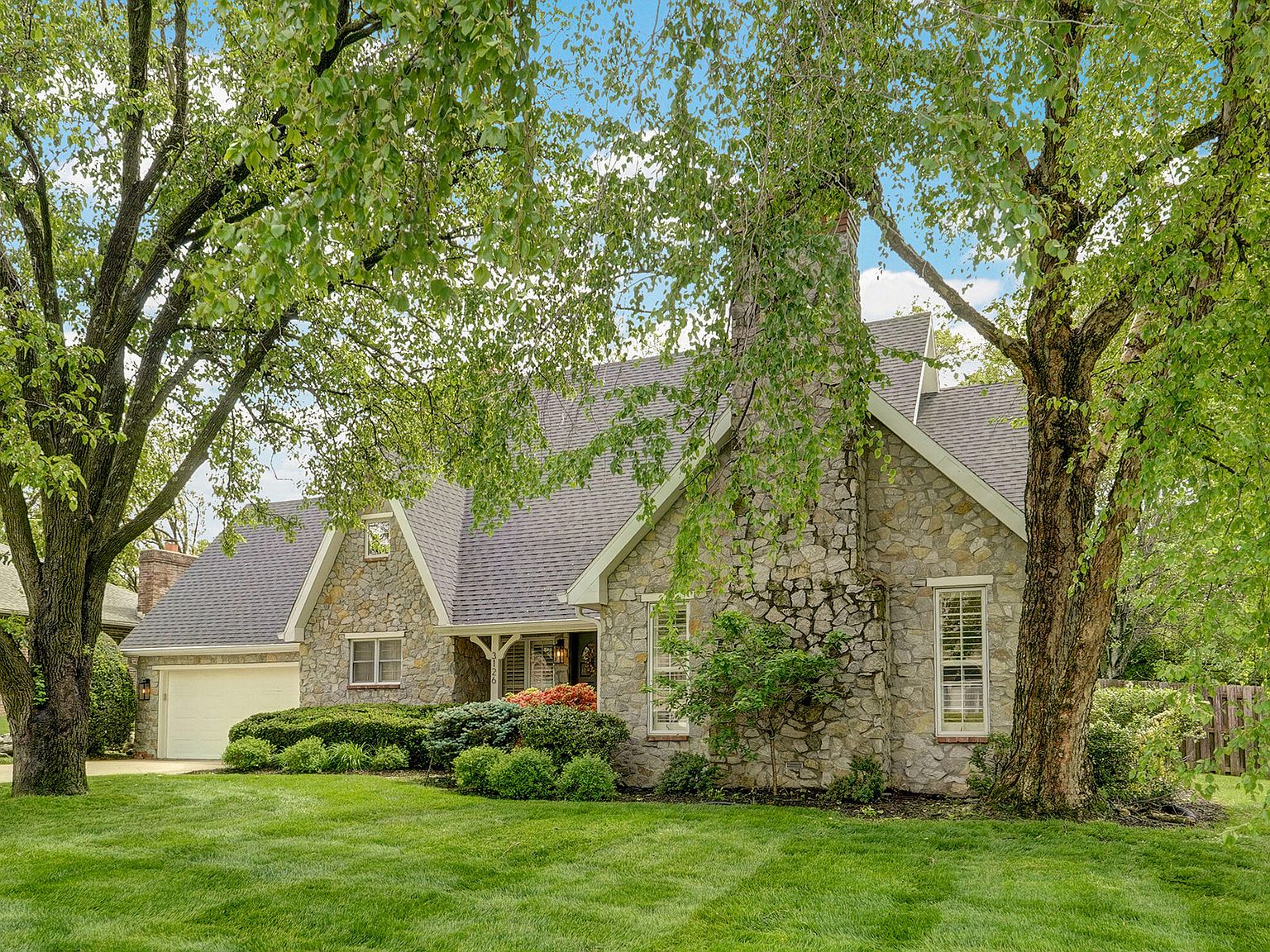 3126 S Arcadia Avenue, Springfield, MO 65804 | Zillow