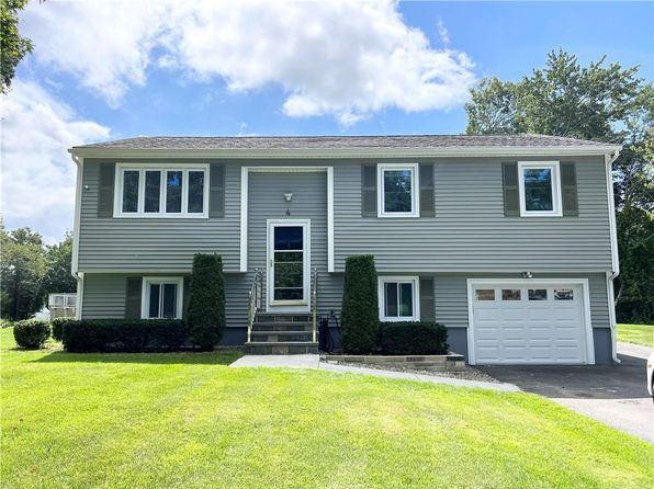 Smithfield RI Real Estate - Smithfield RI Homes For Sale | Zillow