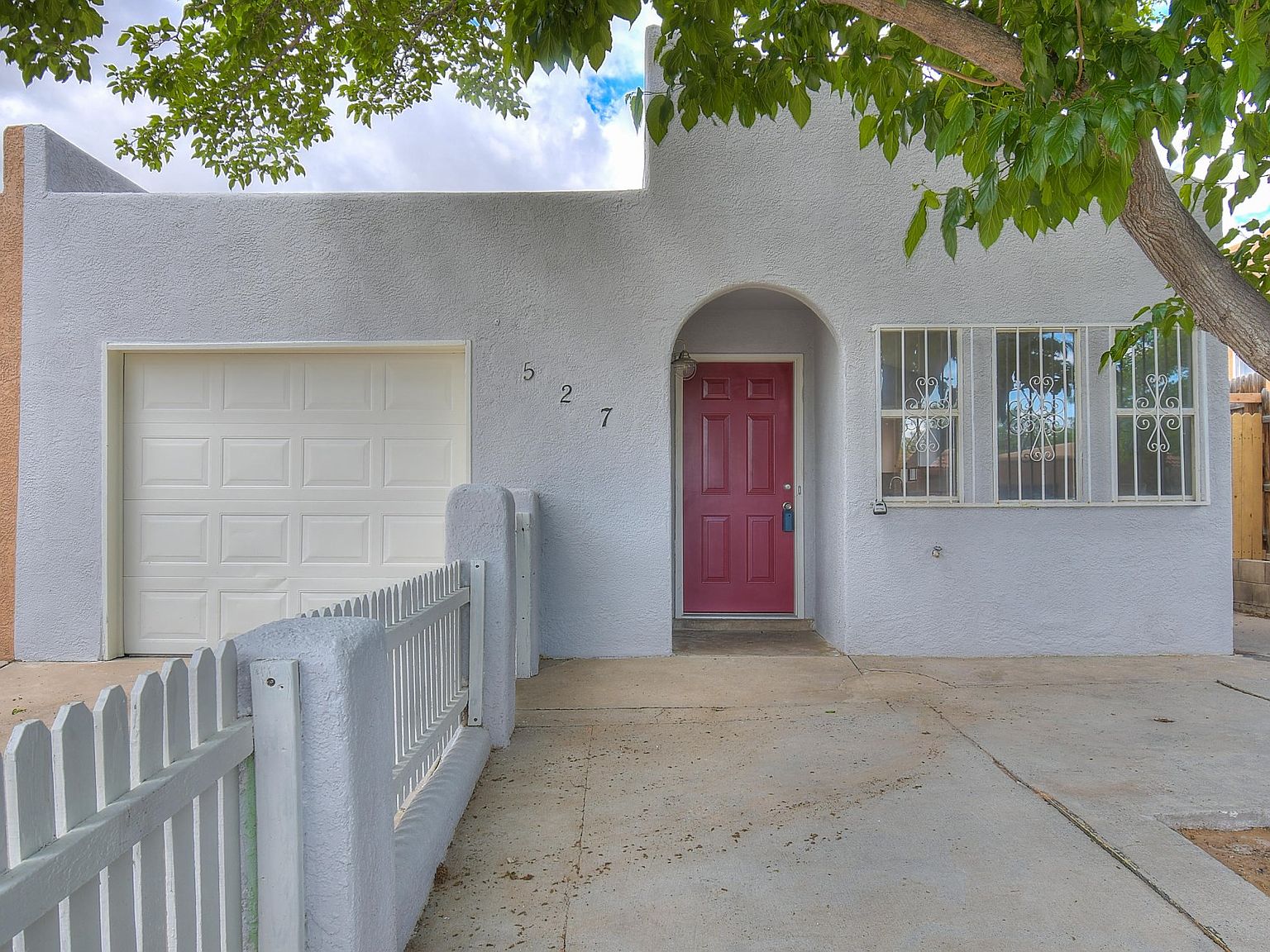 527 Adrian St SW, Albuquerque, NM 87121 | Zillow