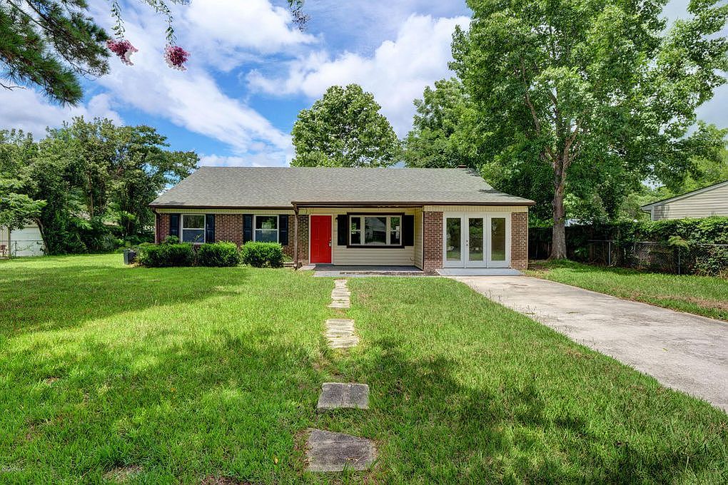 614 Aragona Blvd, Jacksonville, NC 28540 | Zillow