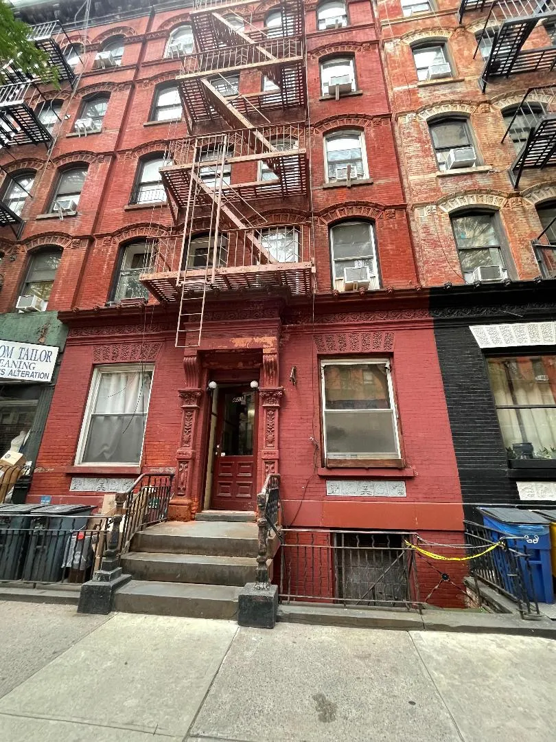 423 East 73rd Street #5FW in Lenox Hill, Manhattan | StreetEasy