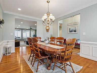 1506 Dandy Loop Rd, Yorktown, VA 23692 | Zillow