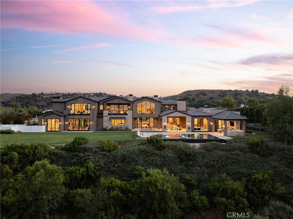 24105 Hidden Ridge Rd, Hidden Hills, CA 91302 | MLS #SR24198669 | Zillow