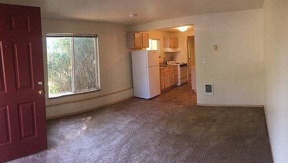 3414 SW 11th Ave APT 9, Portland, OR 97239 | Zillow
