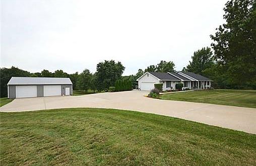 16445 Highway E, Camden Point, MO 64018 | Zillow