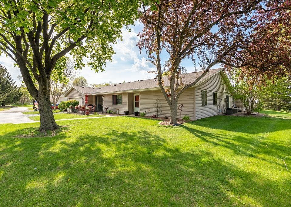 5001 147th St W, Apple Valley, MN 55124 | Zillow