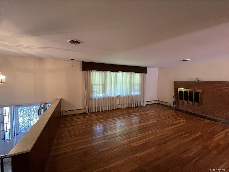 457 Quaker Ridge Rd, New Rochelle, NY 10804 | MLS #H6197133 | Zillow