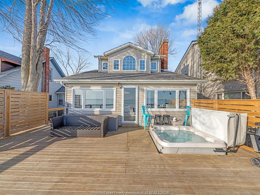 235 Lakewood Dr, Amherstburg, ON N9V 2Y8 | MLS #25007031 | Zillow