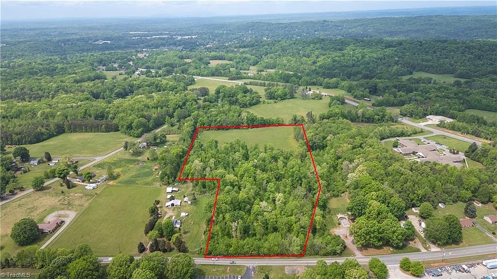 270 Dan Valley Rd #4, Mayodan, NC 27027 | Zillow