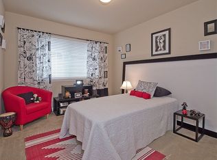 6704 E Crest View Loop SE, Snoqualmie, WA 98065 | Zillow