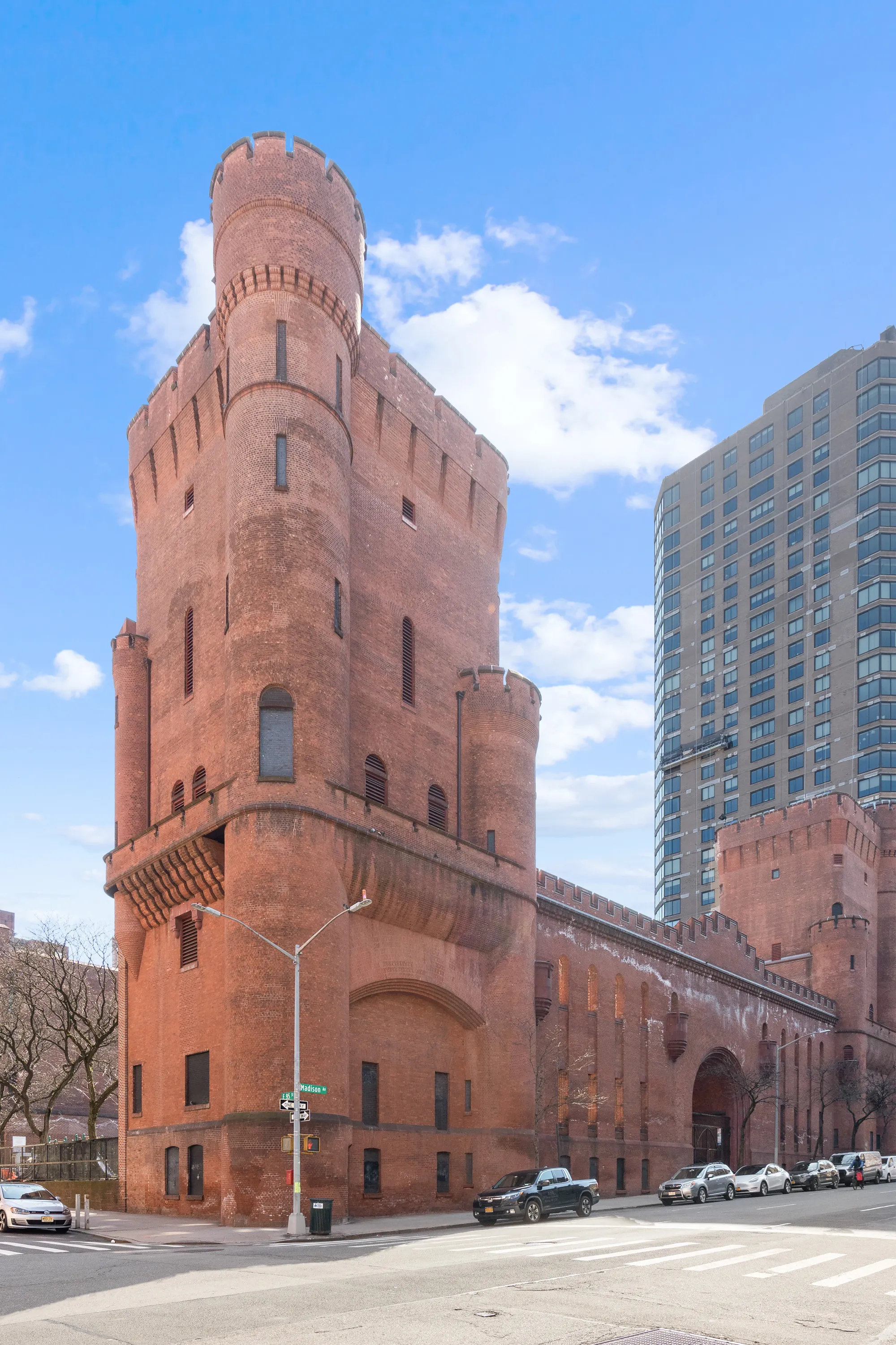 27 East 95th Street #2E in Carnegie Hill, Manhattan | StreetEasy